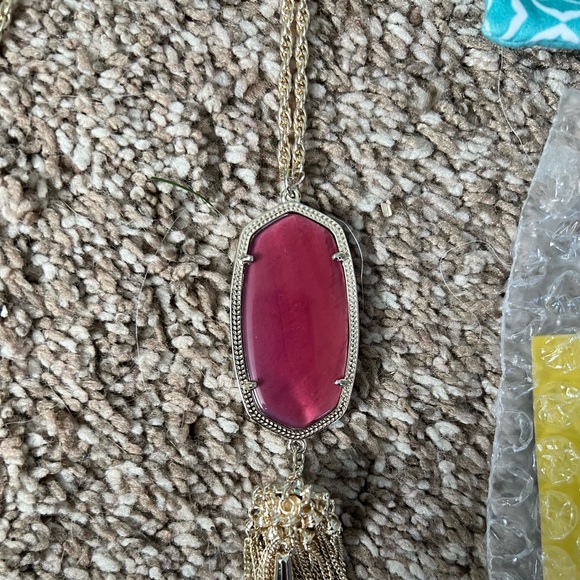 Kendra Scott | Jewelry | Kendra Scott Rayne Gold Maroon Jade | Poshmark